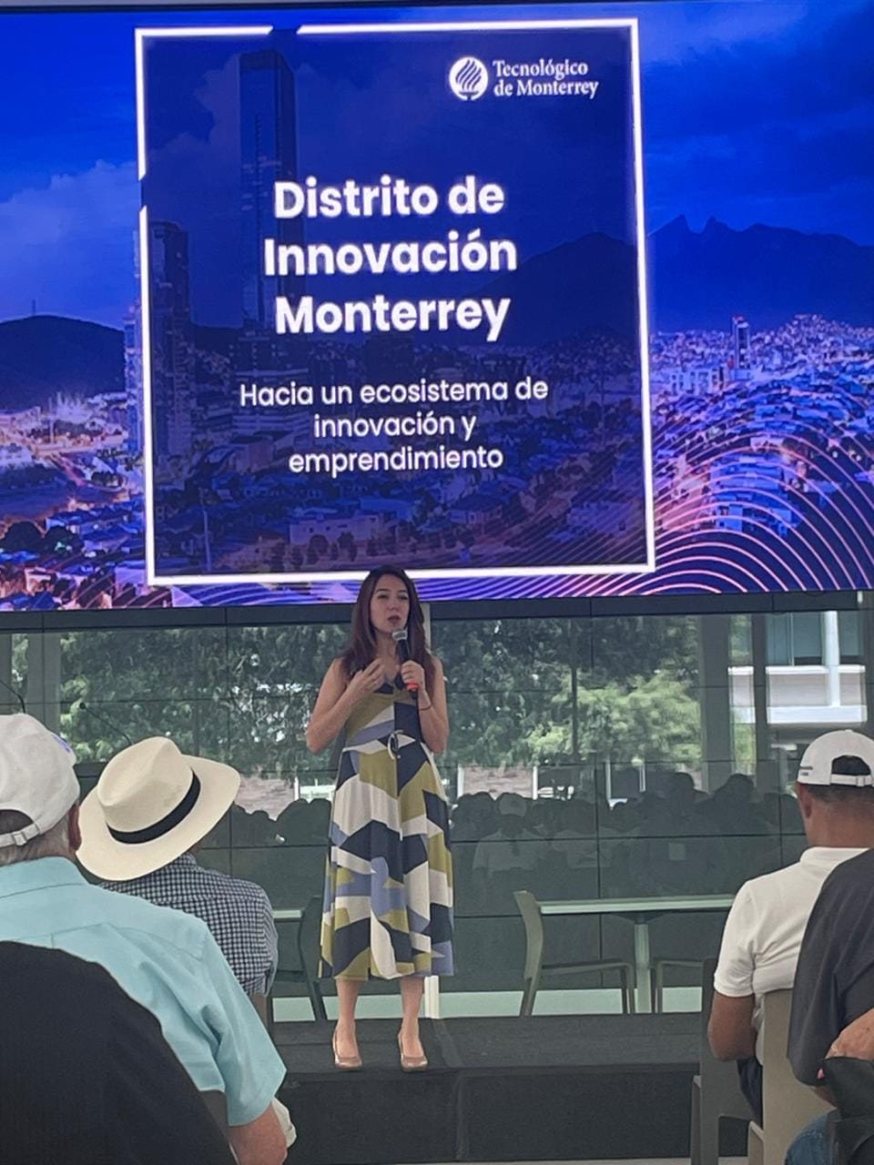 Visita al Tec de Monterrey - COMEV
